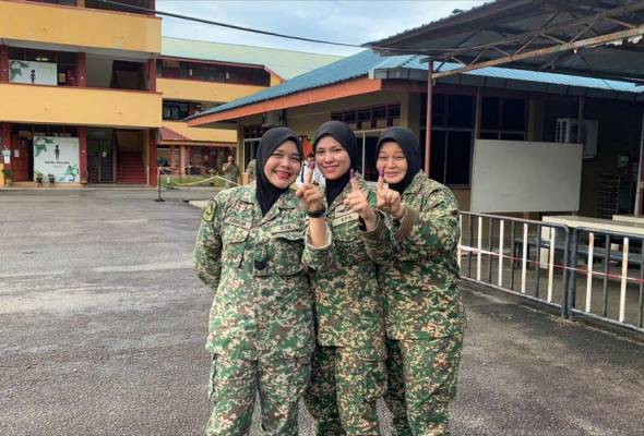 PRU15: Hampir 10,000 anggota tentera, pasangan undi awal di Melaka ...